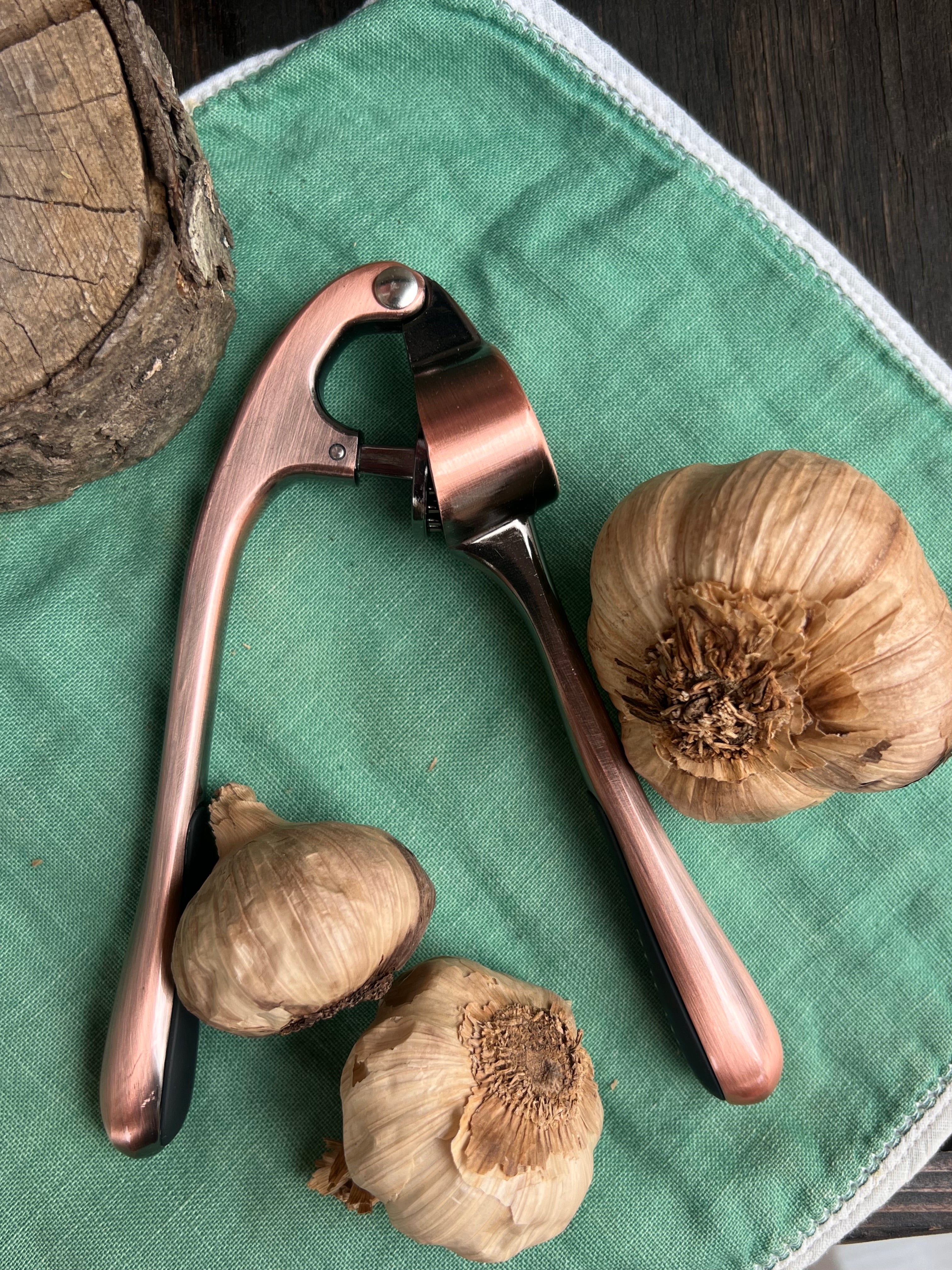 Rustic Copper Garlic Press – Well Seasoned Table
